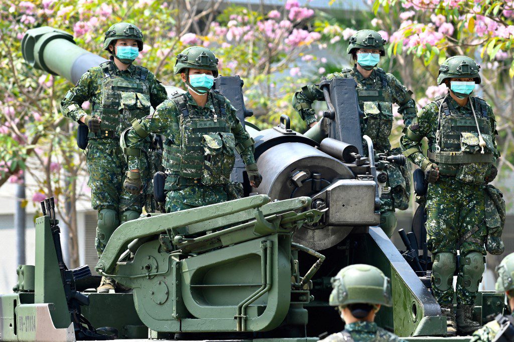 China duplica en 2022 sus incursiones en zona de defensa aérea de ...