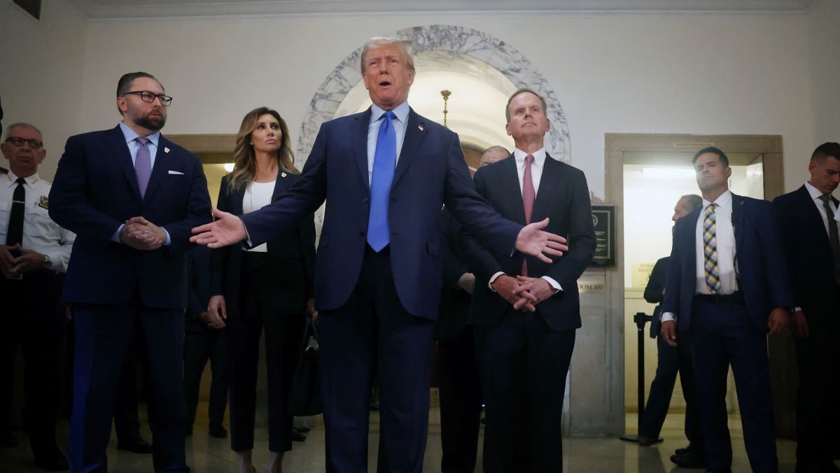 Hoy Trump compareció ante tribunal de Nueva York